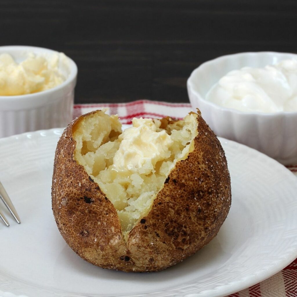 How to Bake a Potato - Walking On Sunshine Recipes