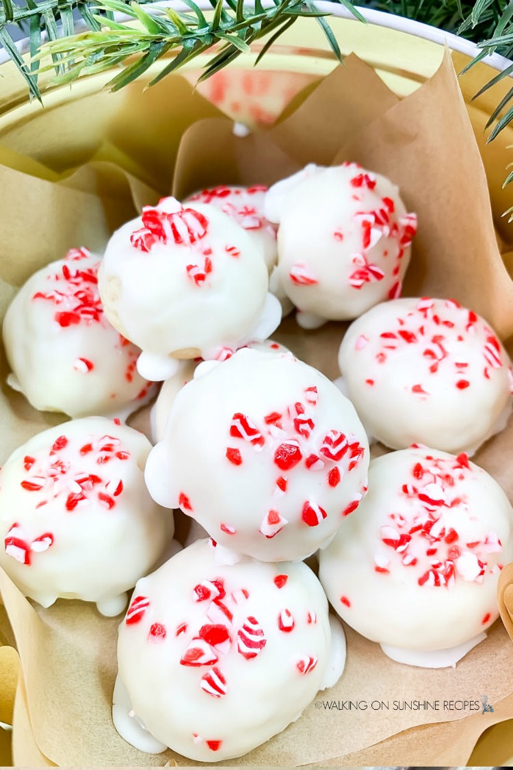 Best Italian Christmas Cookies | Walking On Sunshine Recipes