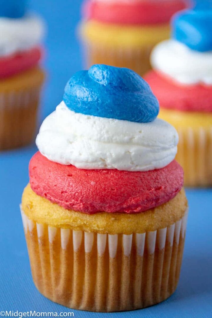 4th of July Cupcakes - Walking On Sunshine Recipes