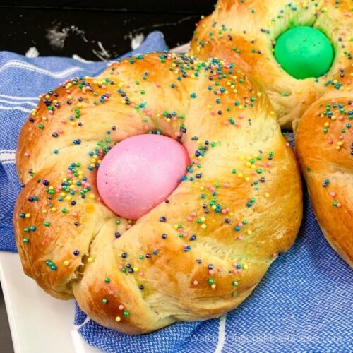 Traditional Easter Bread - Walking On Sunshine Recipes