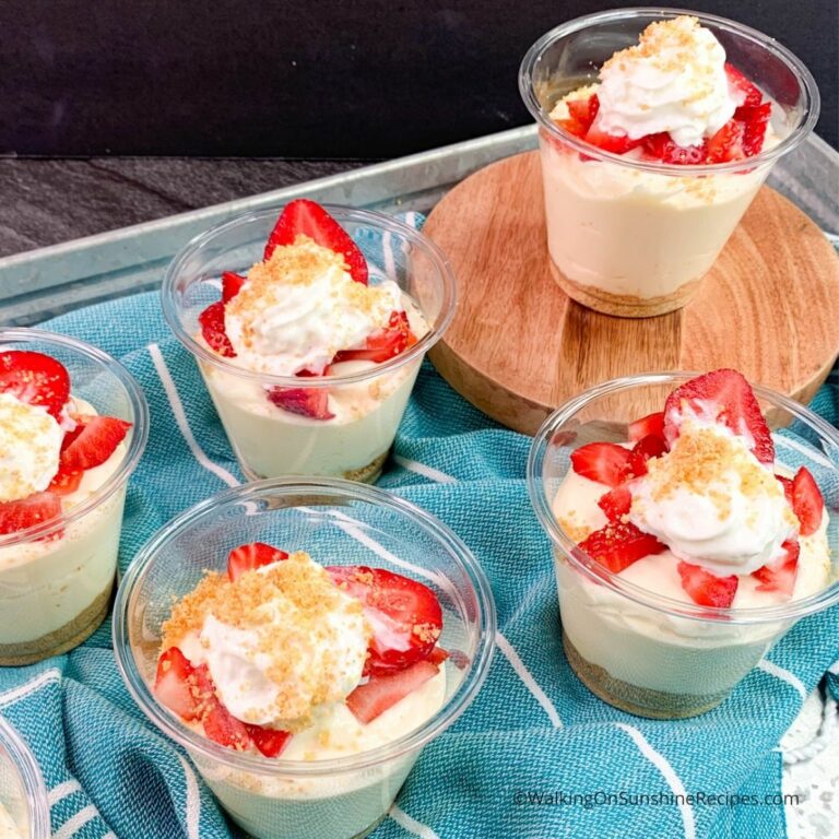 Strawberry Cheesecake Pudding Cups - Walking On Sunshine Recipes