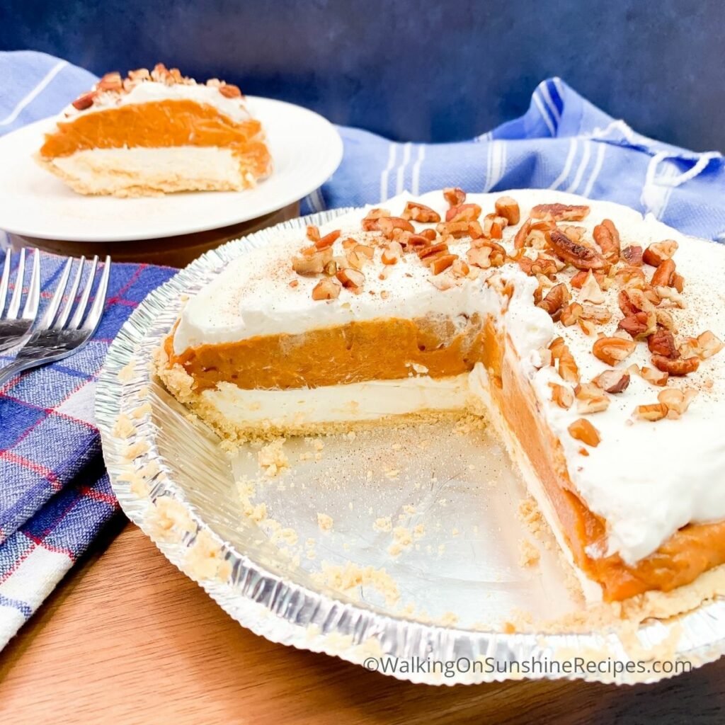 No Bake Pumpkin Cheesecake with Pudding Mix - Walking on Sunshine