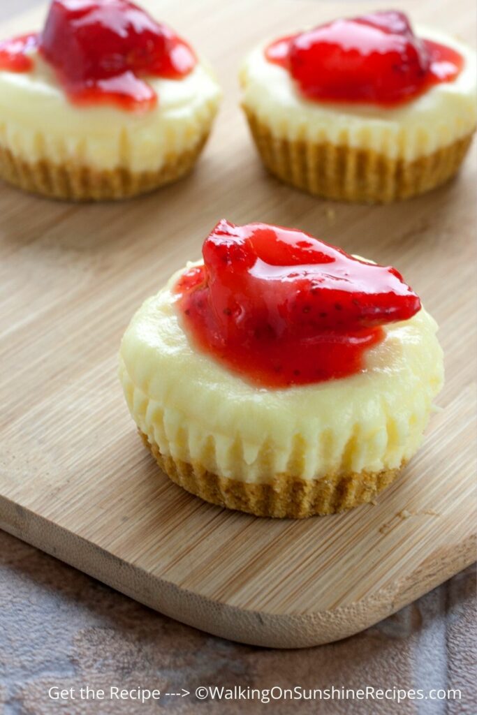 Cream Cheese Vanilla Pudding Cheesecake - Walking on Sunshine