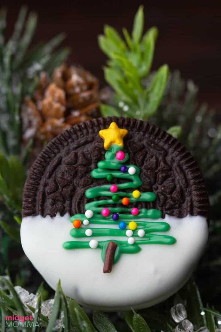 Oreo Holiday Cookies - Walking On Sunshine Recipes