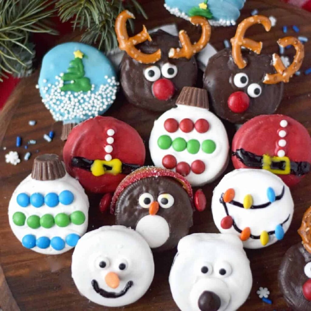 Oreo Holiday Cookies - Walking On Sunshine Recipes