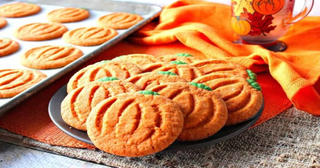 Pumpkin Shaped Desserts - Walking On Sunshine Recipes