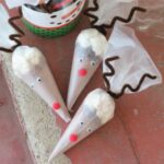 Reindeer Hot Chocolate Cones - Walking On Sunshine Recipes