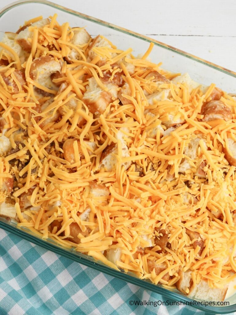 Easter Breakfast Casserole - Walking On Sunshine Recipes