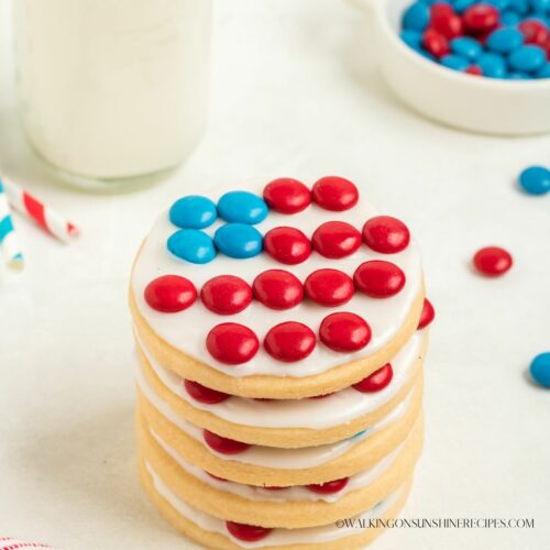 Sugar Cookie Flag - Walking On Sunshine Recipes