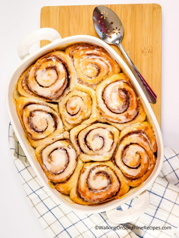 Cinnamon Rolls with Heavy Cream - Walking on Sunshine