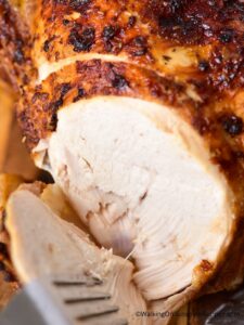 Dutch Oven Whole Chicken (Juicy, Tender & Easy One-Pot Dinner ...