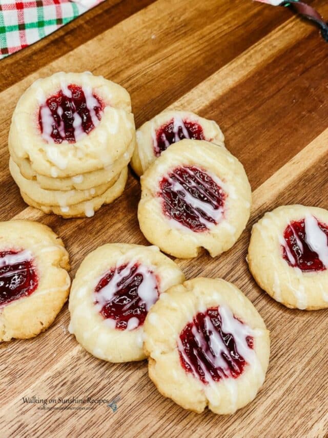 Raspberry Shortbread Thumbprint Cookies | Walking on Sunshine