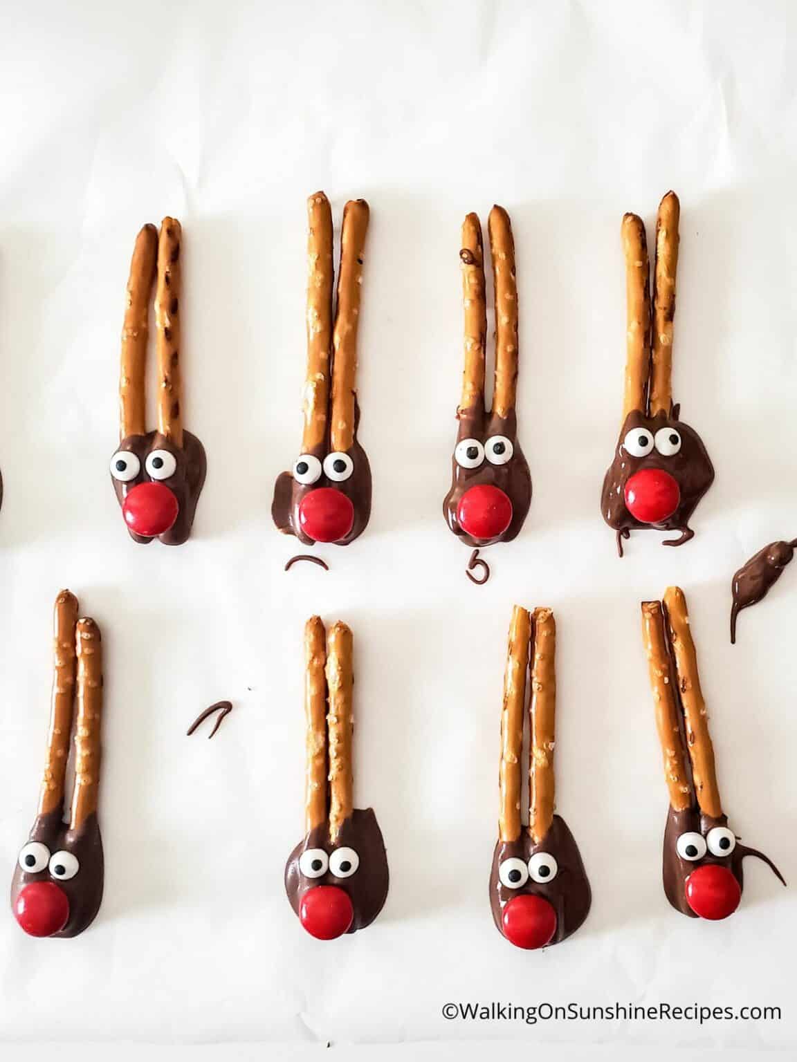 Reindeer Noses Recipe - Walking On Sunshine Recipes