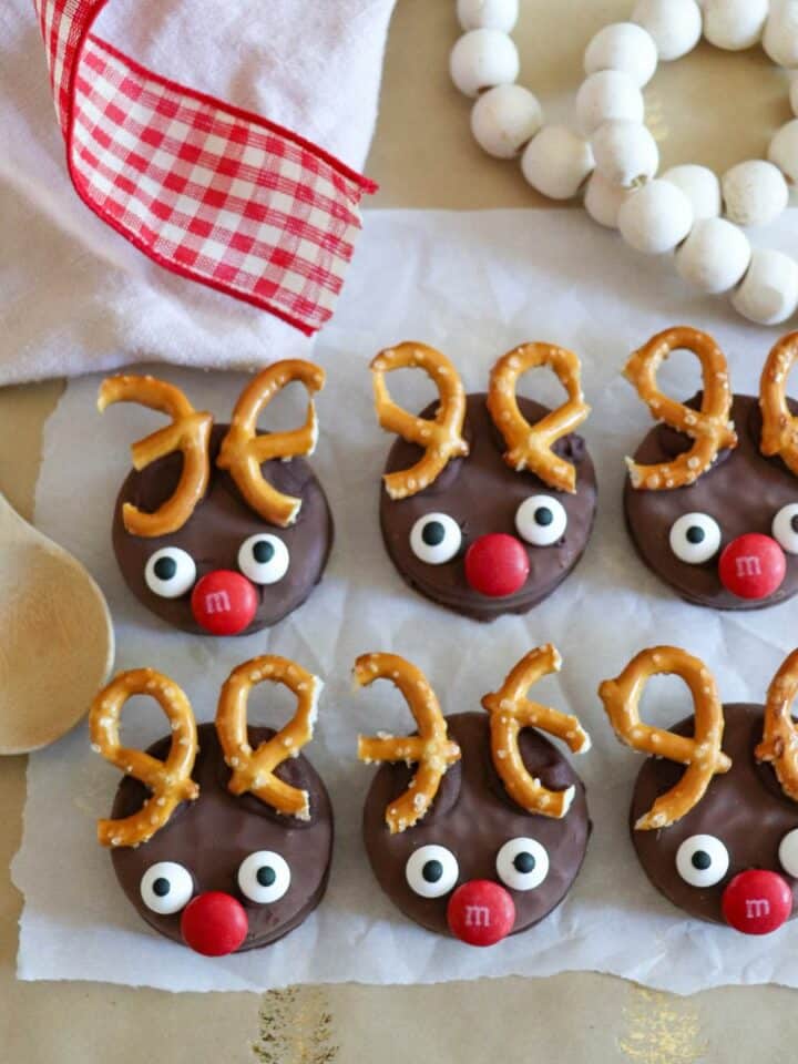 Reindeer Noses Recipe - Walking On Sunshine Recipes