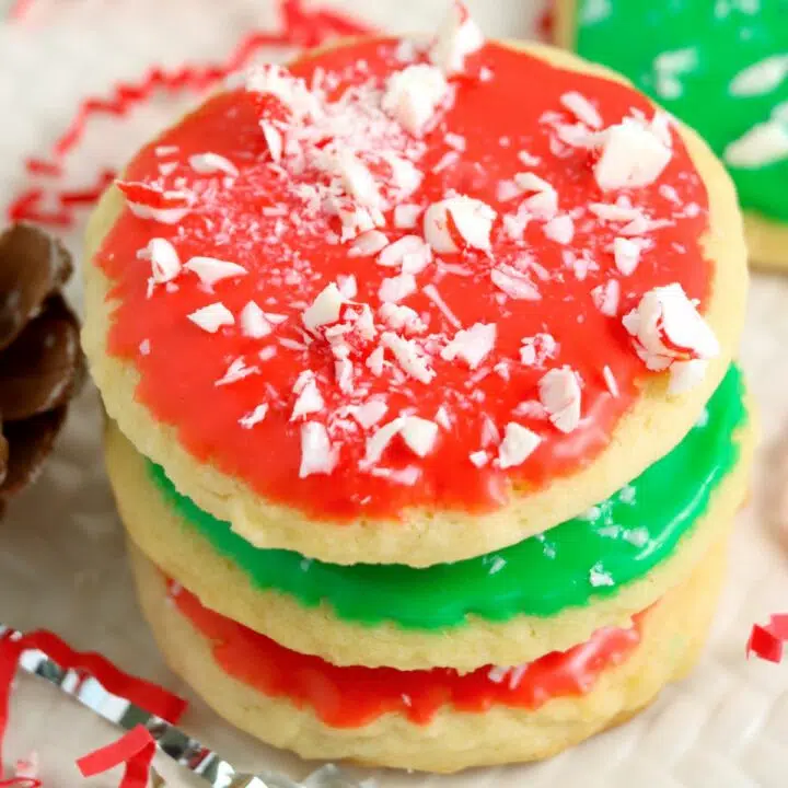 Sugar Christmas Cookies - Walking On Sunshine Recipes