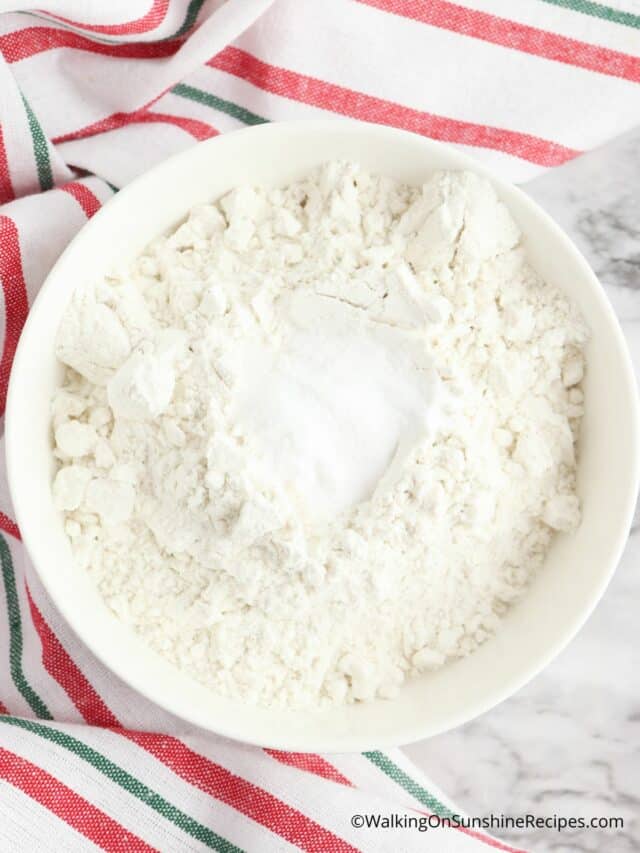 Christmas Cookie Mix in a Jar - Walking On Sunshine Recipes