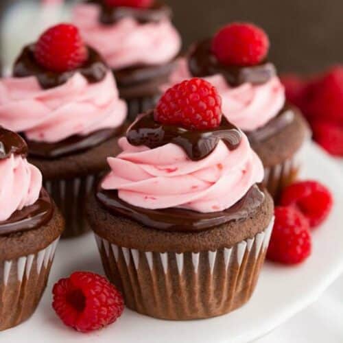 20 Pink And Red Sweet Treats - Walking On Sunshine Recipes