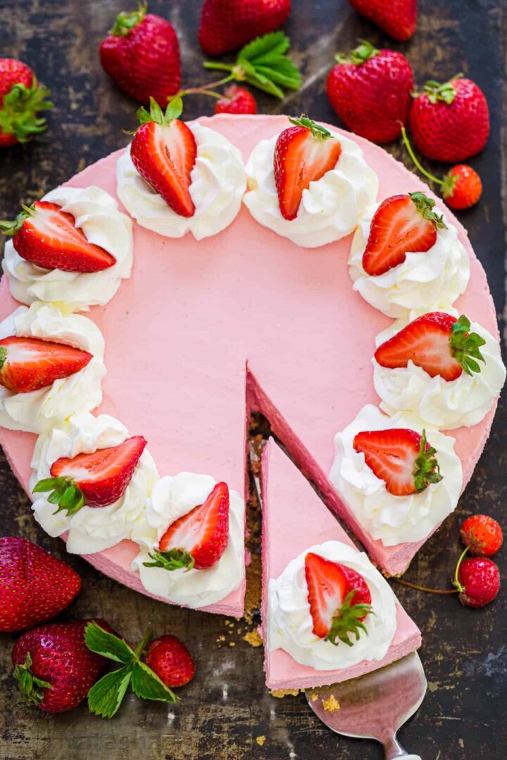 20 Pink And Red Sweet Treats - Walking On Sunshine Recipes