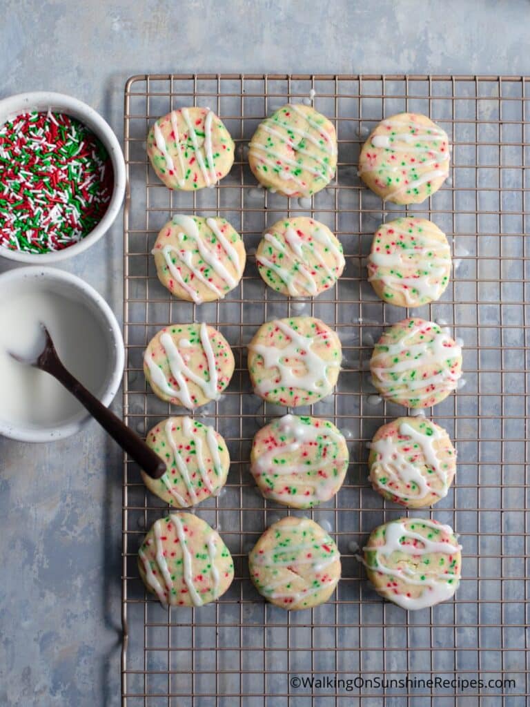 Christmas Icebox Cookies - Walking On Sunshine Recipes