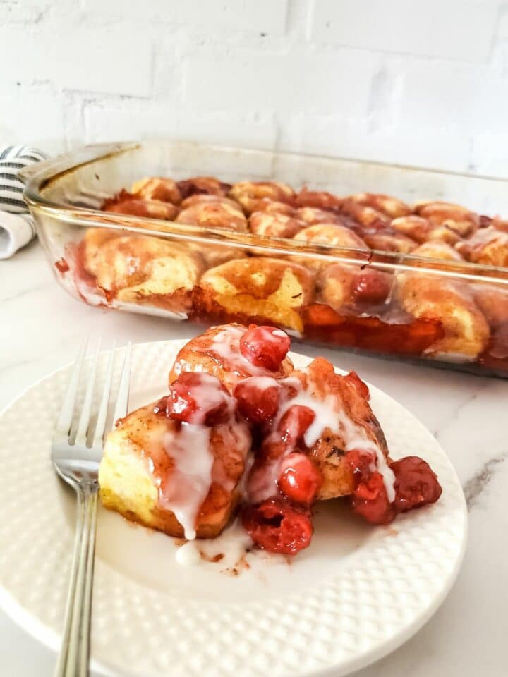 Cherry Pie Bubble Up Dessert | Walking on Sunshine Recipes