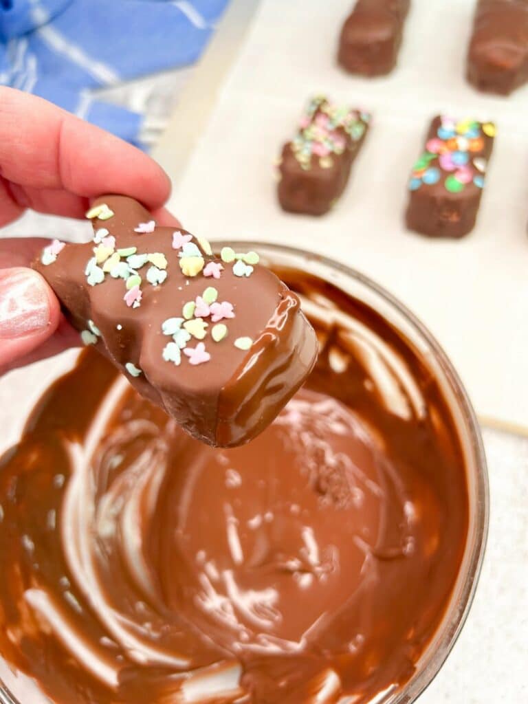 Chocolate Covered Peeps | Walking on Sunshine Recipes