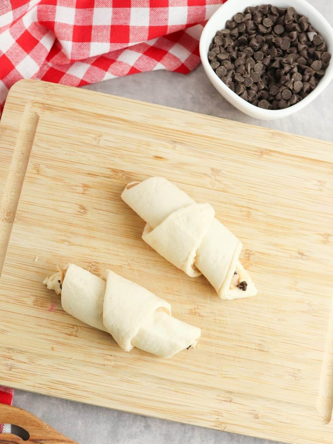 Peanut Butter Chocolate Chip Crescents - Walking on Sunshine