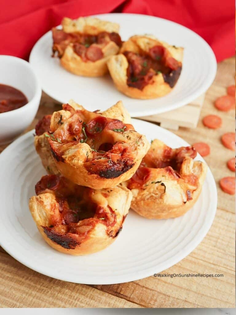 Mini Pizza Puffs - Walking On Sunshine Recipes