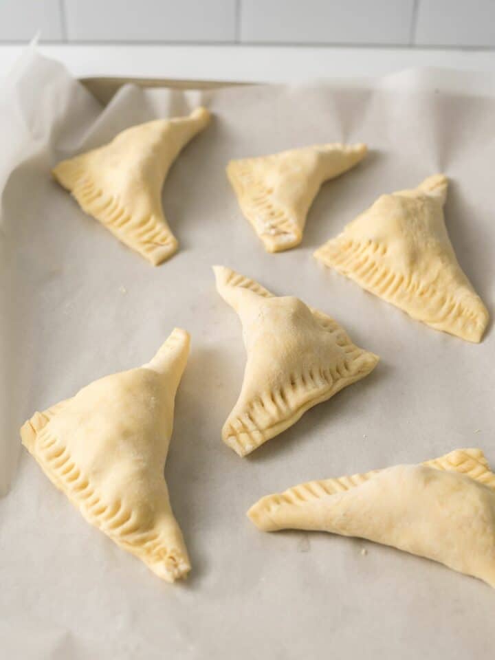 Chicken Puff Pastry Pockets - Walking On Sunshine Recipes