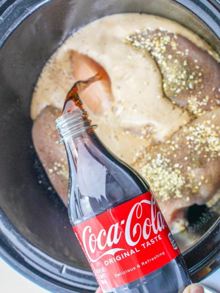 Barbecue Chicken in Crock Pot - Walking On Sunshine Recipes