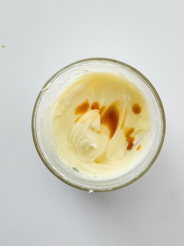 Cinnamon Rolls from Crescent Rolls - Walking On Sunshine Recipes