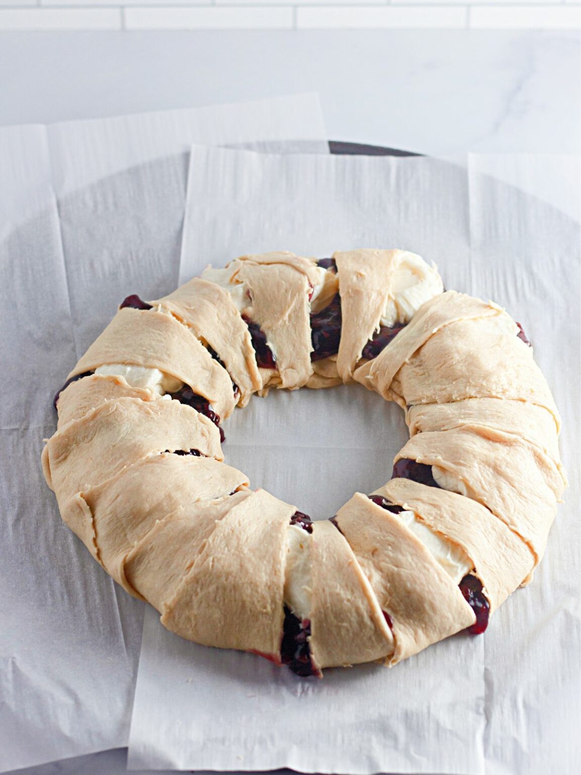 Crescent Roll Danish Ring - Walking On Sunshine Recipes