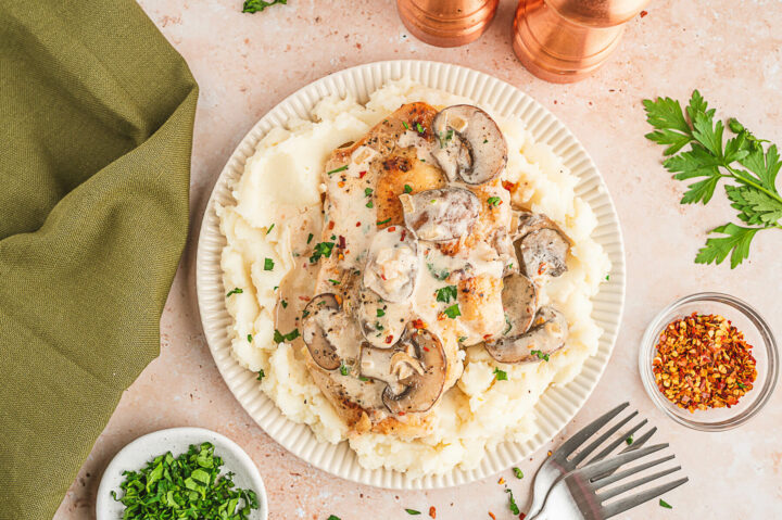 One Pan Chicken Cutlet Recipes - Walking On Sunshine Recipes