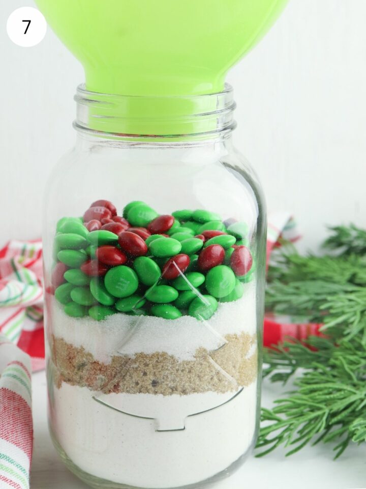 Oatmeal Cookie Mix in a Jar - Walking On Sunshine Recipes