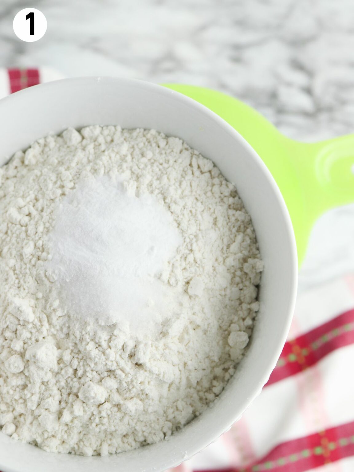 Mini Chocolate Chip Cookies in a Jar - Walking On Sunshine Recipes