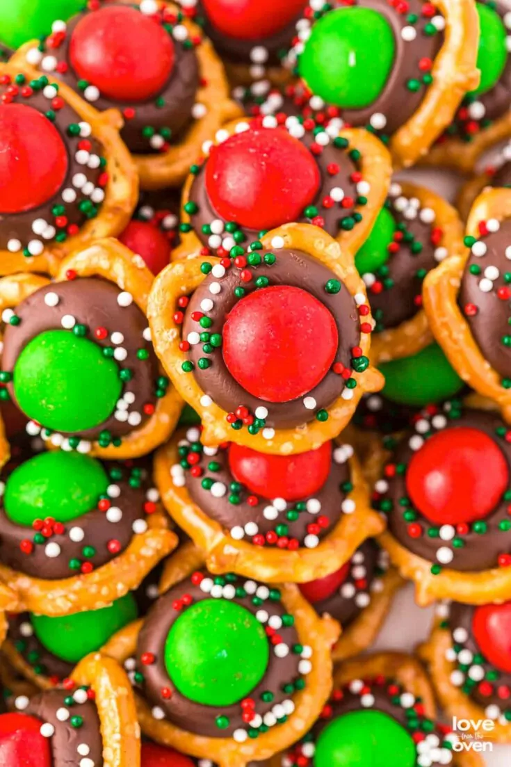 Easy Christmas Snacks for Gifts - Walking On Sunshine Recipes