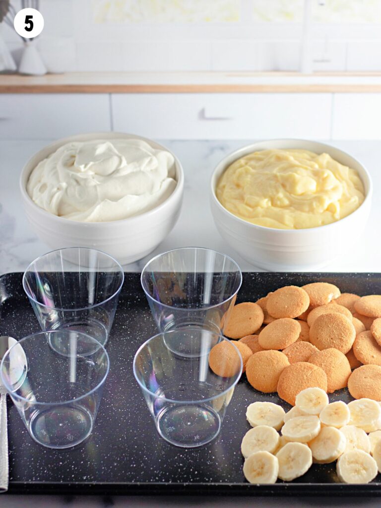 Nilla Wafer Banana Pudding Cups - Walking On Sunshine Recipes