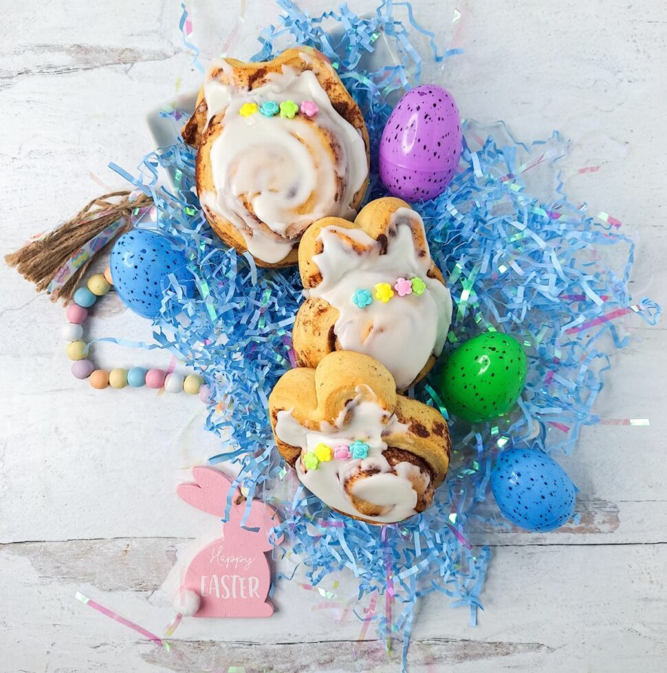 Bunny Shaped Cinnamon Rolls Recipe - Walking on Sunshine