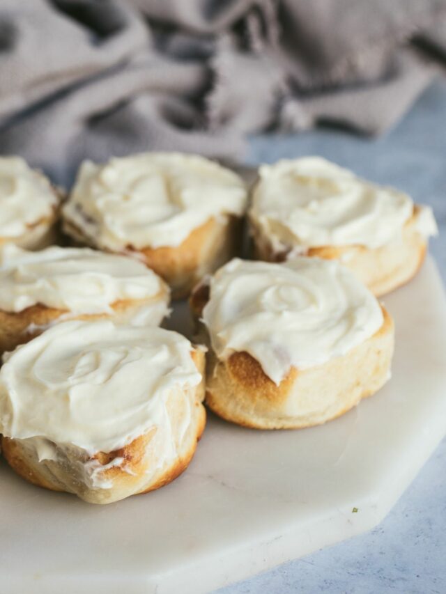 Air Fryer Cinnamon Rolls - Ready in Minutes! - Walking On Sunshine Recipes