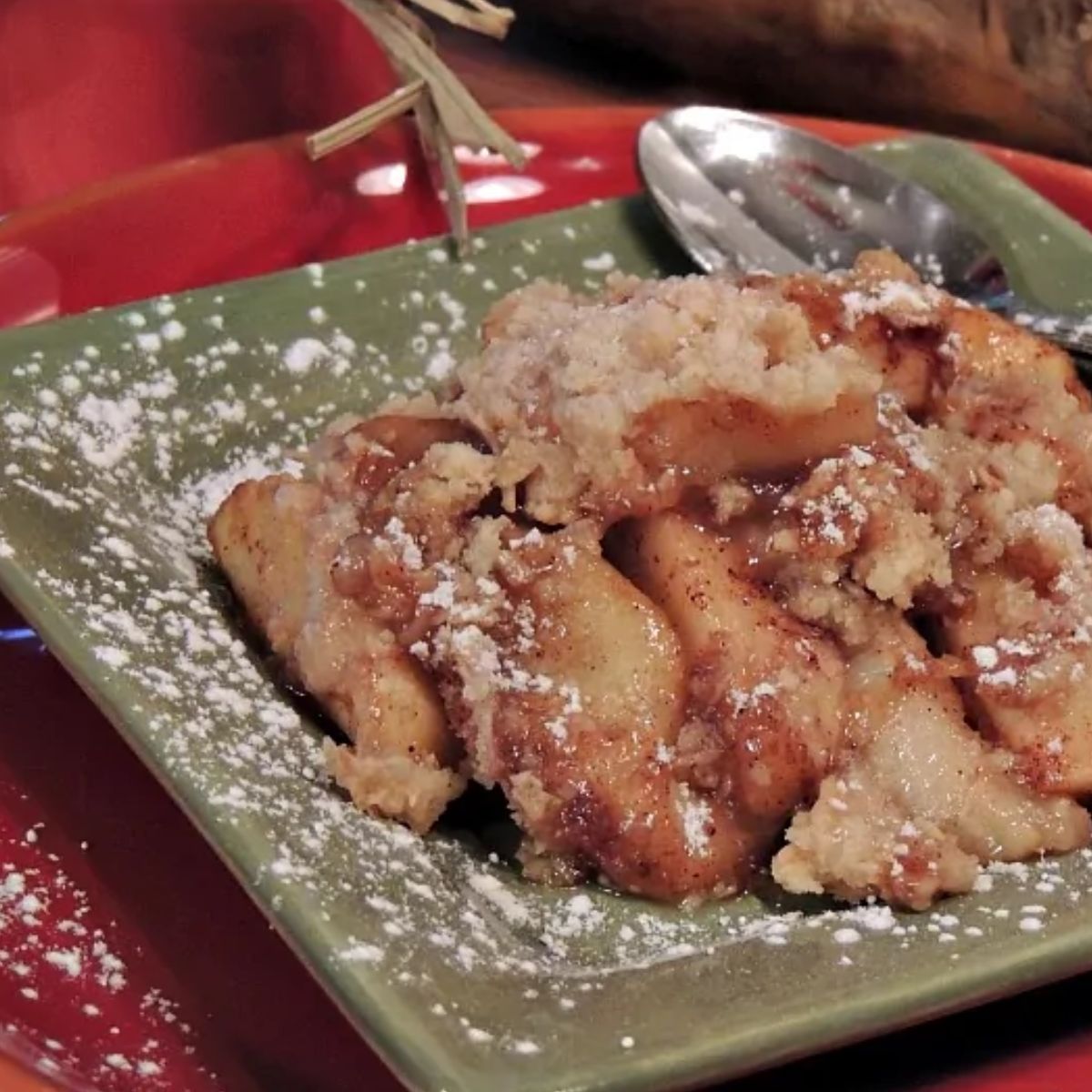 Apple Crisp - Easy and Delicious | Walking on Sunshine Recipes