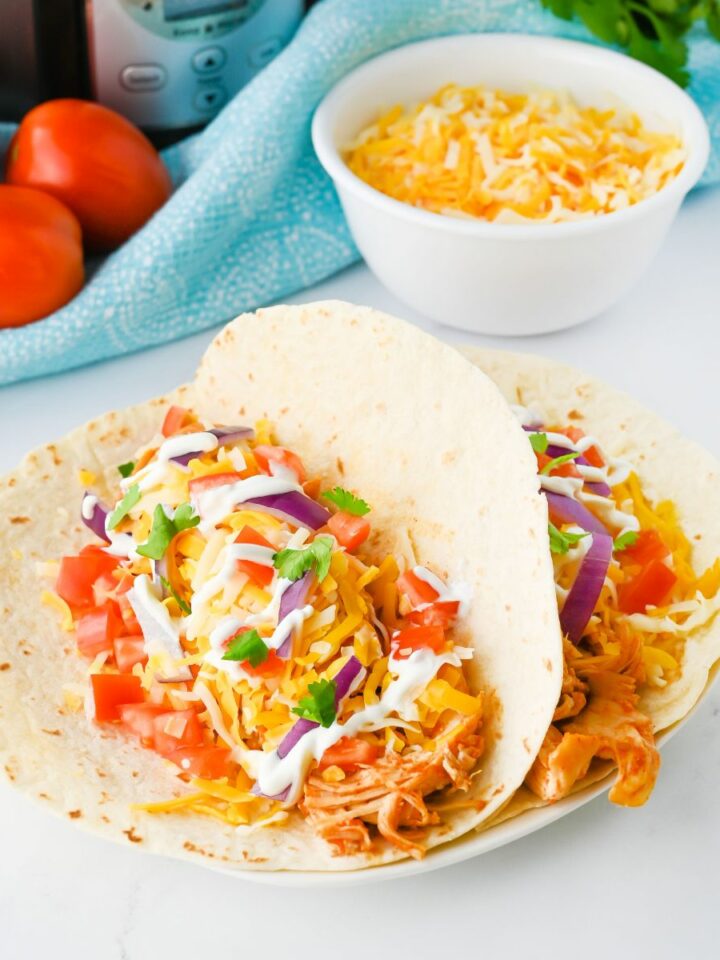 Taco Salad Bowls Recipe - Walking On Sunshine Recipes